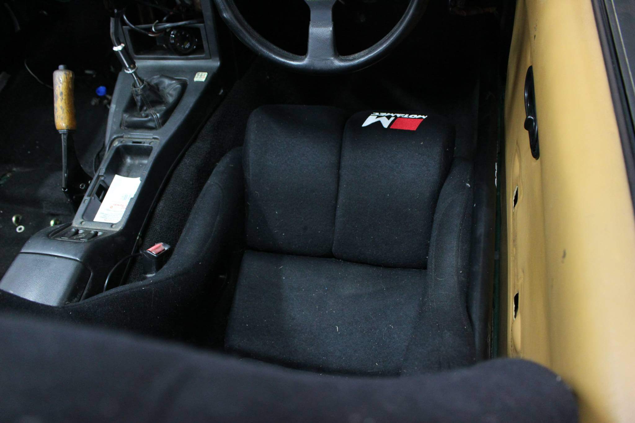 MX5 Motamec MRX Fibreglass Bucket Seat